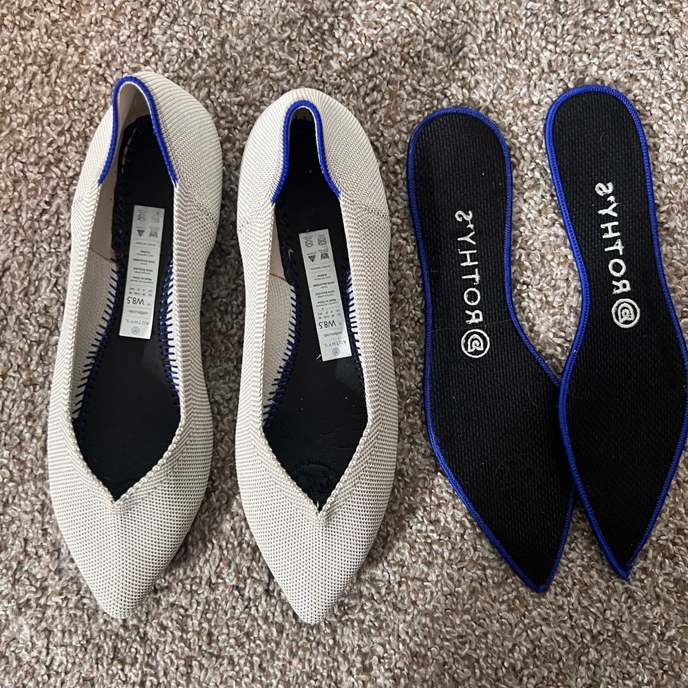 Rothys Pointy Shoes 8.5 Light Gray - Gem